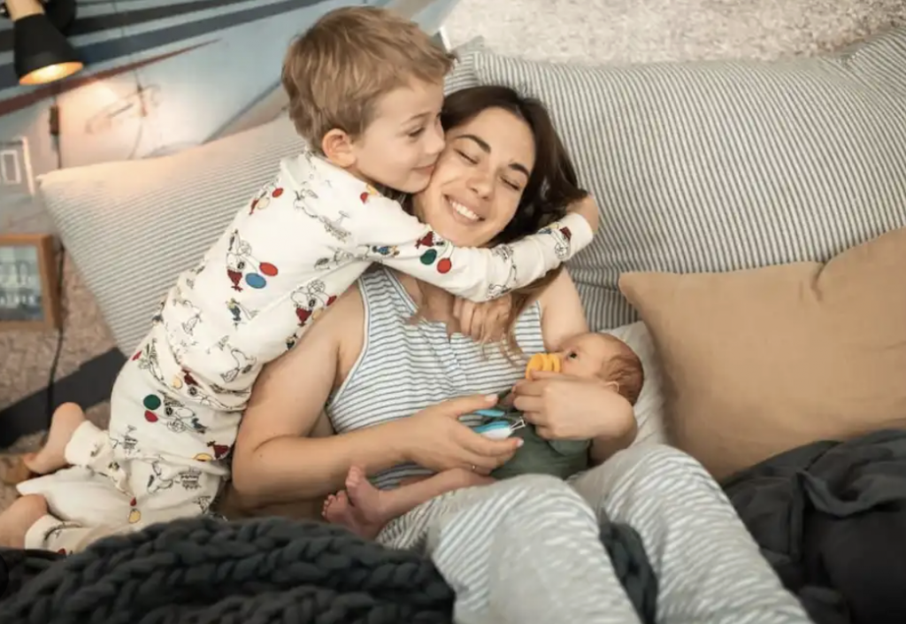 How Mother-Child Interactions Relate to Emotion Regulation in Preschool Children | UConn KIDS ...